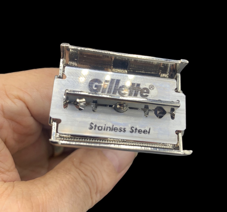 Double Edge Stainless Steel Razor - Whitebeards - ThaiPick