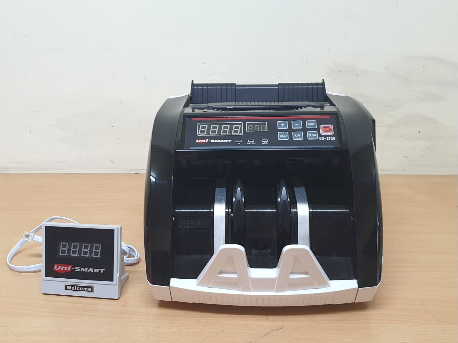 เครื่องตรวจนับธนบัตร (UN) ยูนิ-สมาร์ท US-2750 ใช้งานแล้ว - kaideefree - ThaiPick