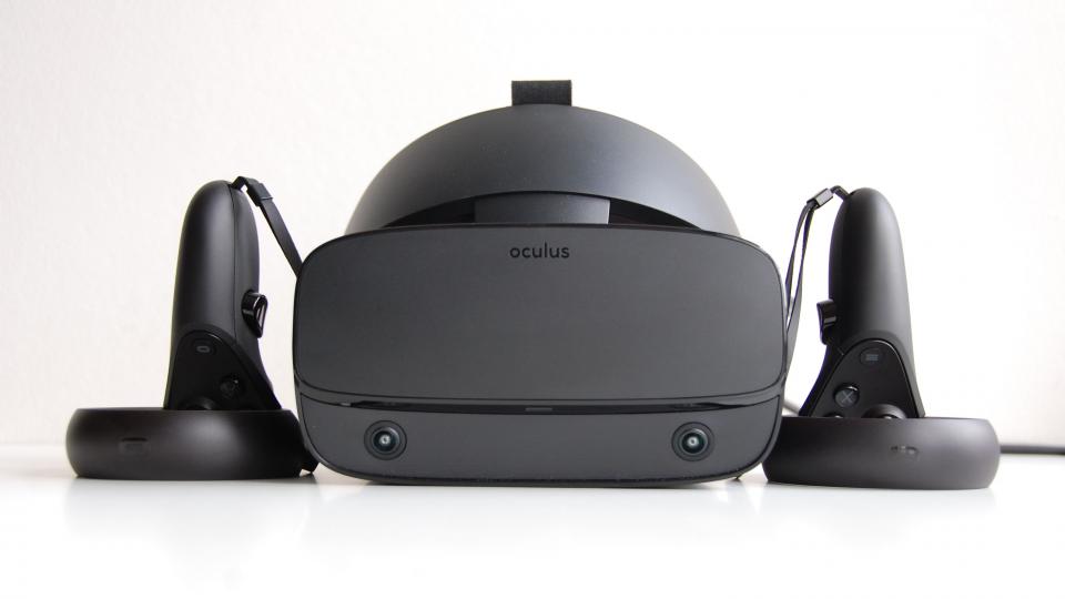 Oculus Rift S PC-Powered VR Gaming (ติดต่อสอบถามสินค้าก่อนสั่งซื้อนะคะ ...