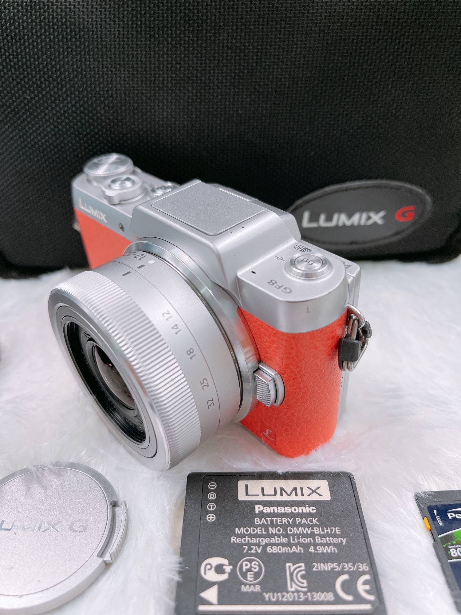 Panasonic Lumix gf8 สีชมพูสวย ส่งฟรีสภาพโดยรวมยังสวยๆ มีไวไฟในตัว มี ...