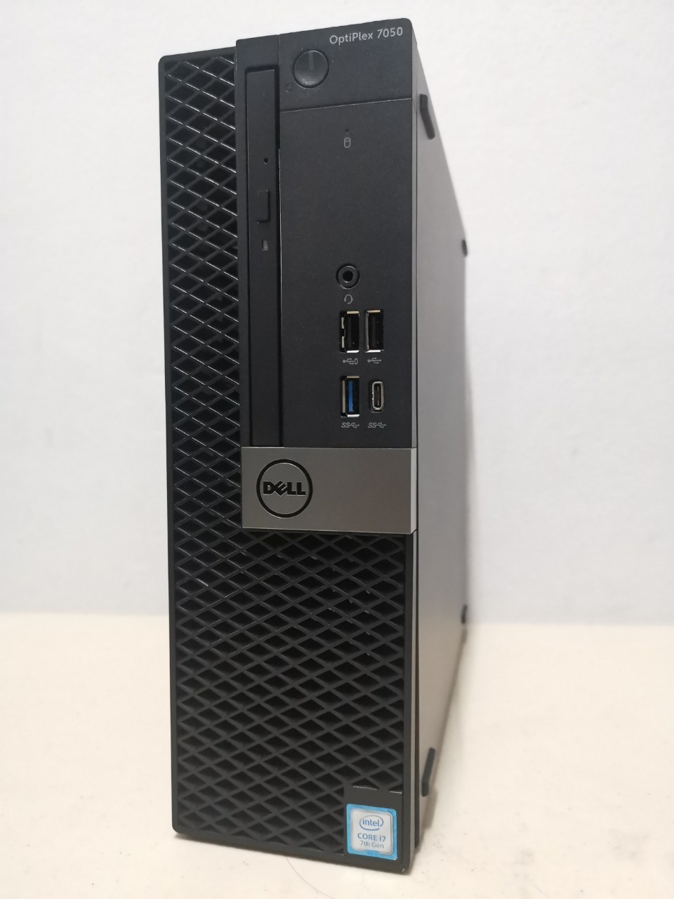 คอมมือสอง Dell Optiplex 7050 SFF CPU Core i7-7700 3.60 GHz การ์ดจอแยก 2 ...