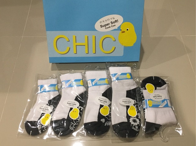 ถุงเท้านักเรียน chic (By Carson) (4 คู่ 6 คู่ 12 คู่) - Phakchj - ThaiPick