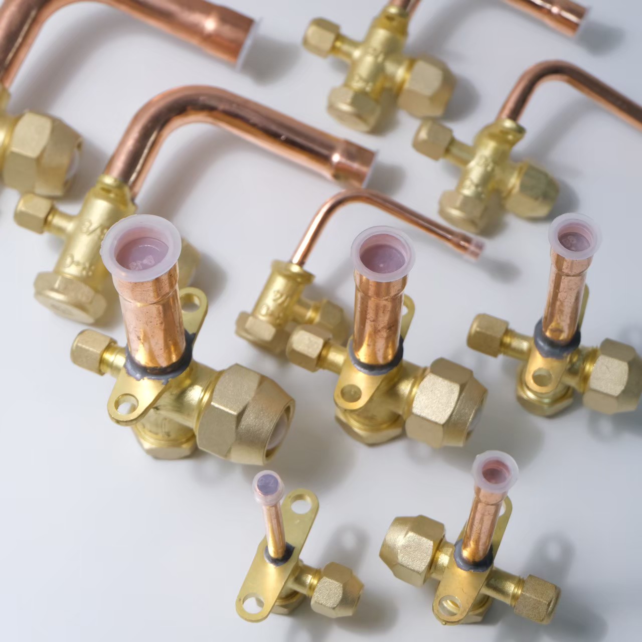 R32 R410 เซอร์วิสวาล์ว แบบงอ 90 องศา 14 38 12 58 34 service valve วาล์ว ...