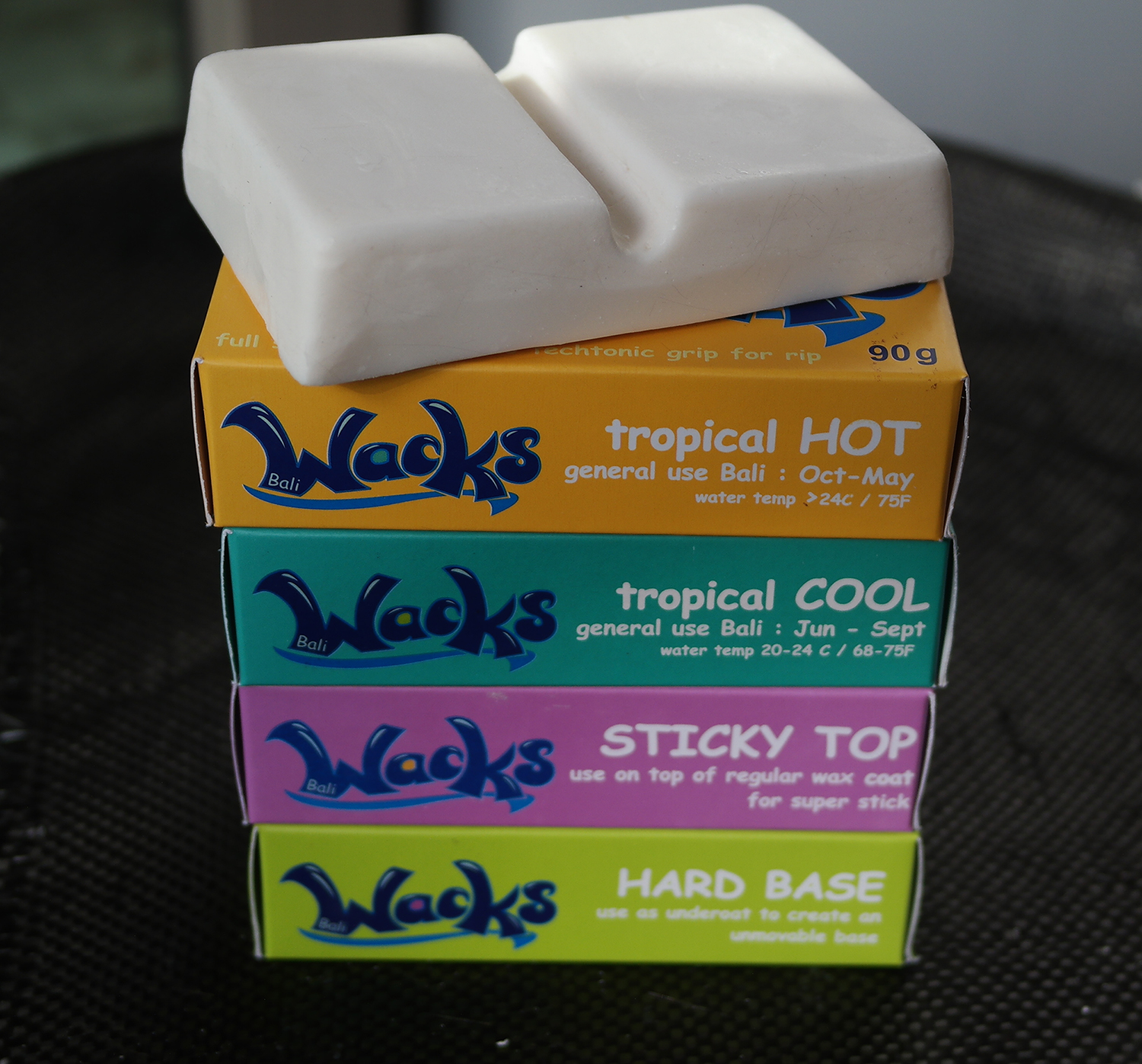 Bali Wacks - Surf Wax STICKY TOP (20-24 C68-75F) - ซี ซี อินทีเรีย - ThaiPick