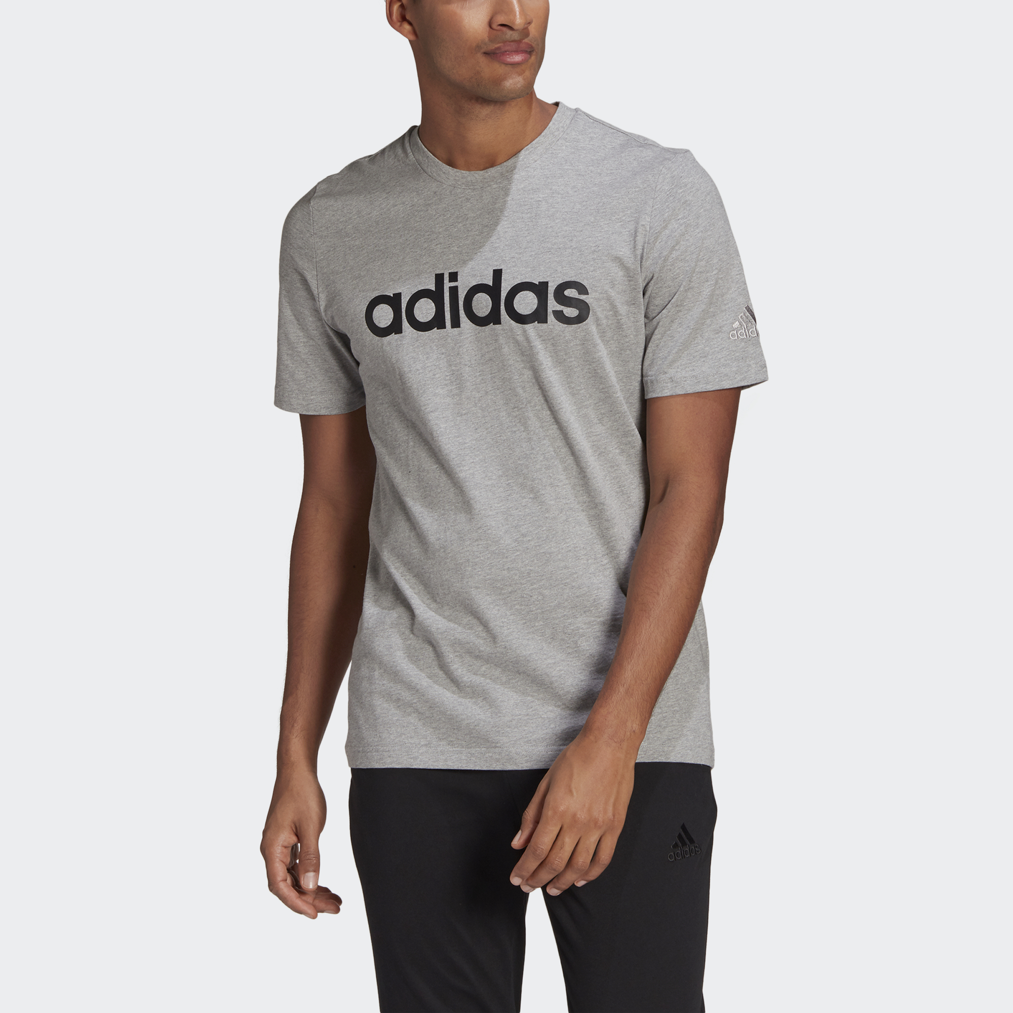 GV1356 เสื้อยืด Adidas RUN LOGO ราคาป้าย 800 บาท ผู้ชาย (ของแท้ 100% ...
