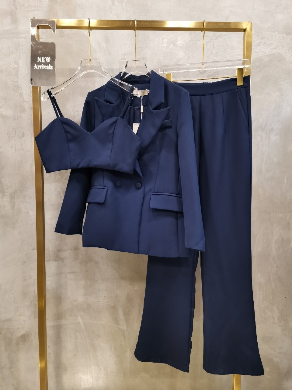 VShop ???????? Set สูท 3ชิ้น 1, สูท 2,สายเดี่ยว crop 3,กางเกงขายาว เอว ...