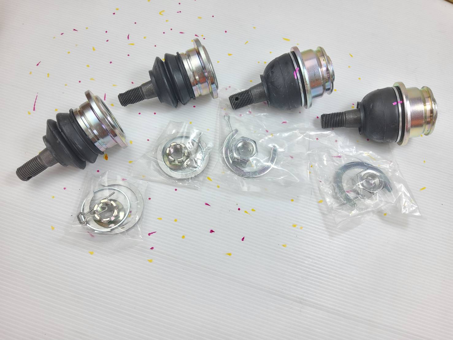 ลูกหมากปีกนกล่าง-บน TOYOTA VIGO REVO FORTUNER#43310-09015(09017),43330 ...