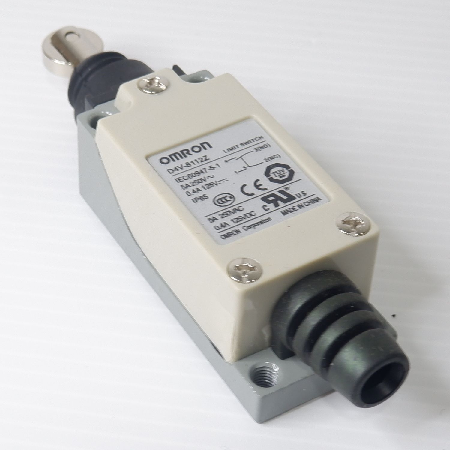 LIMIT SWITCH OMRON TRAVAL SWITCH D4V-8112Z - Joy Lucky Automation 888 ...