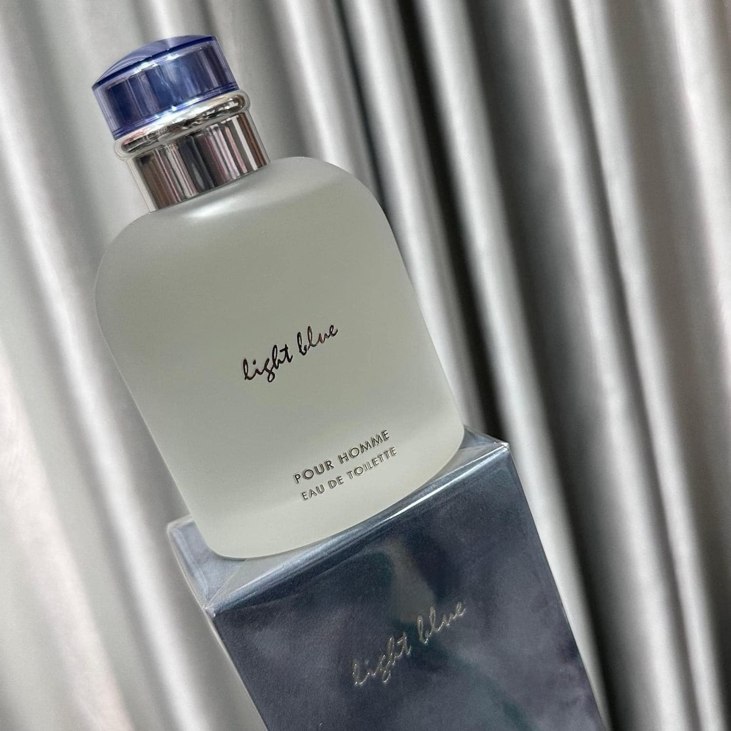 น้ำหอมสำหรับผู้ชาย Light Blue Pour Homme Eau De Toilette for men ...