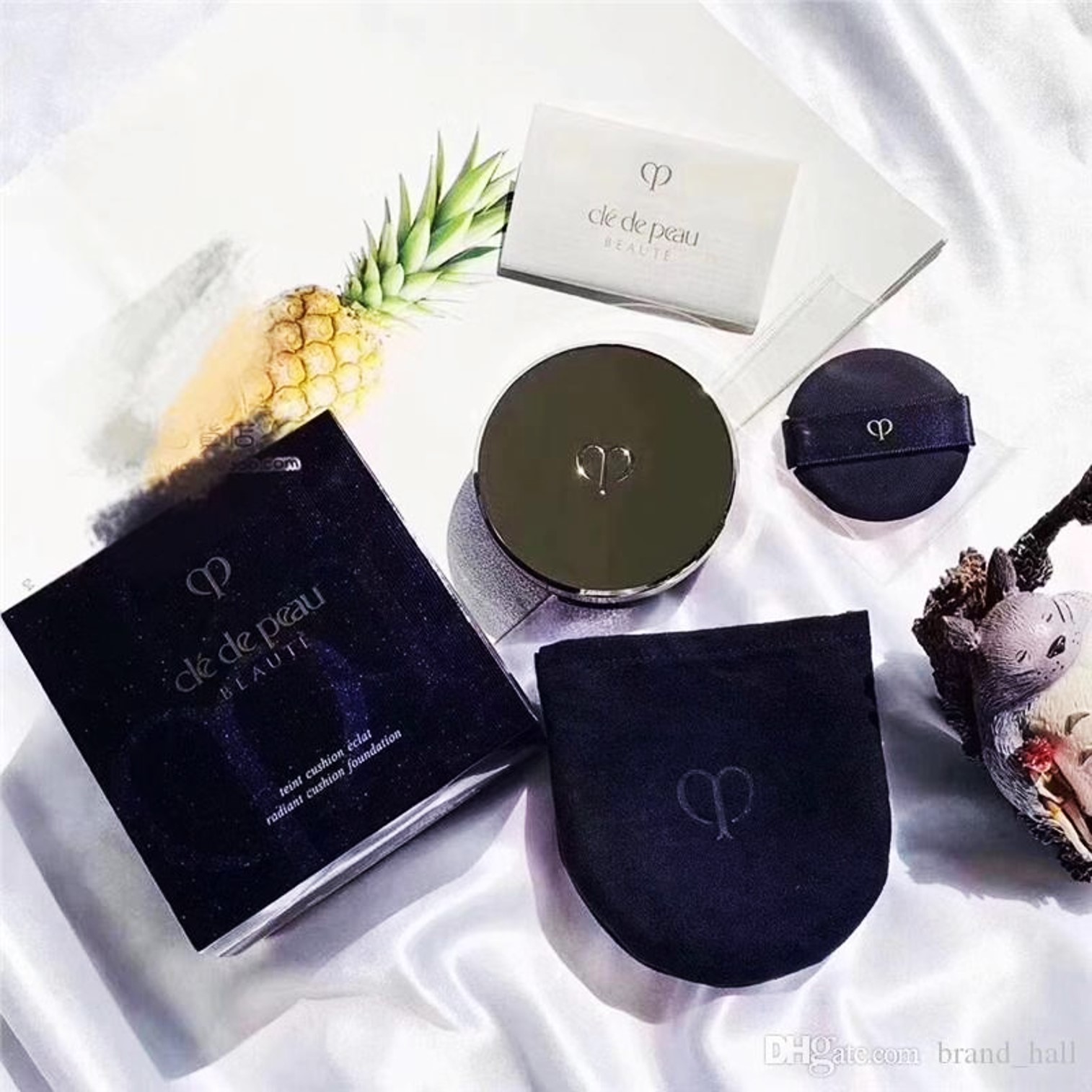 Cpb Cle De Peau RADIANT CUSHION FOUNDATION 12g คุชชั่นรองพื้นสูตรพรีเมี ...
