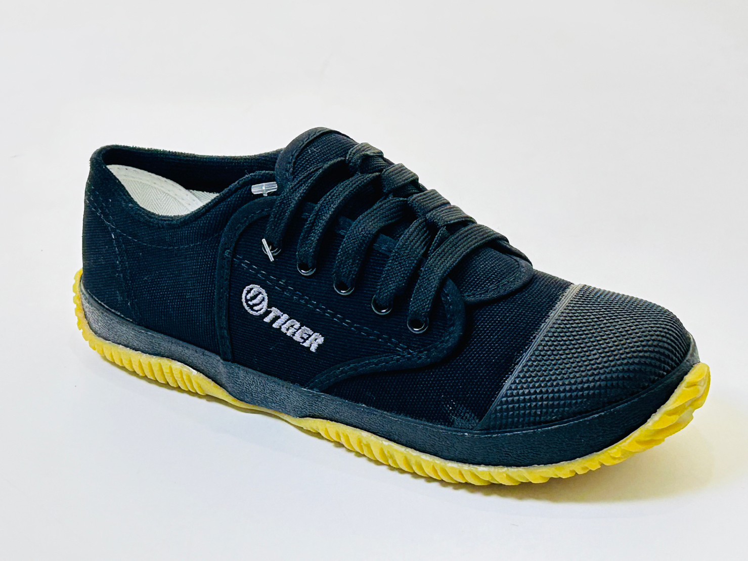 รองเท้าผ้าใบ Tiger TG9 ฟุตซอลพื้นเหลือง รองเท้านักเรียน น้ำตาลขาวดำ ...