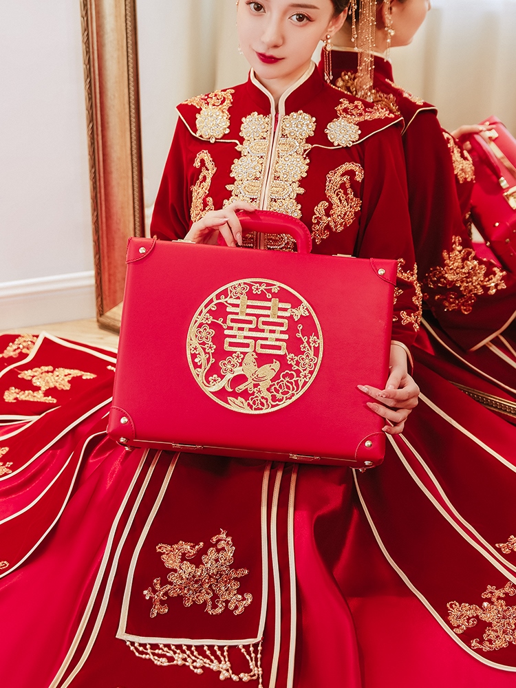 new CAI li box him box portable suitcase card trunk red wedding bride ...