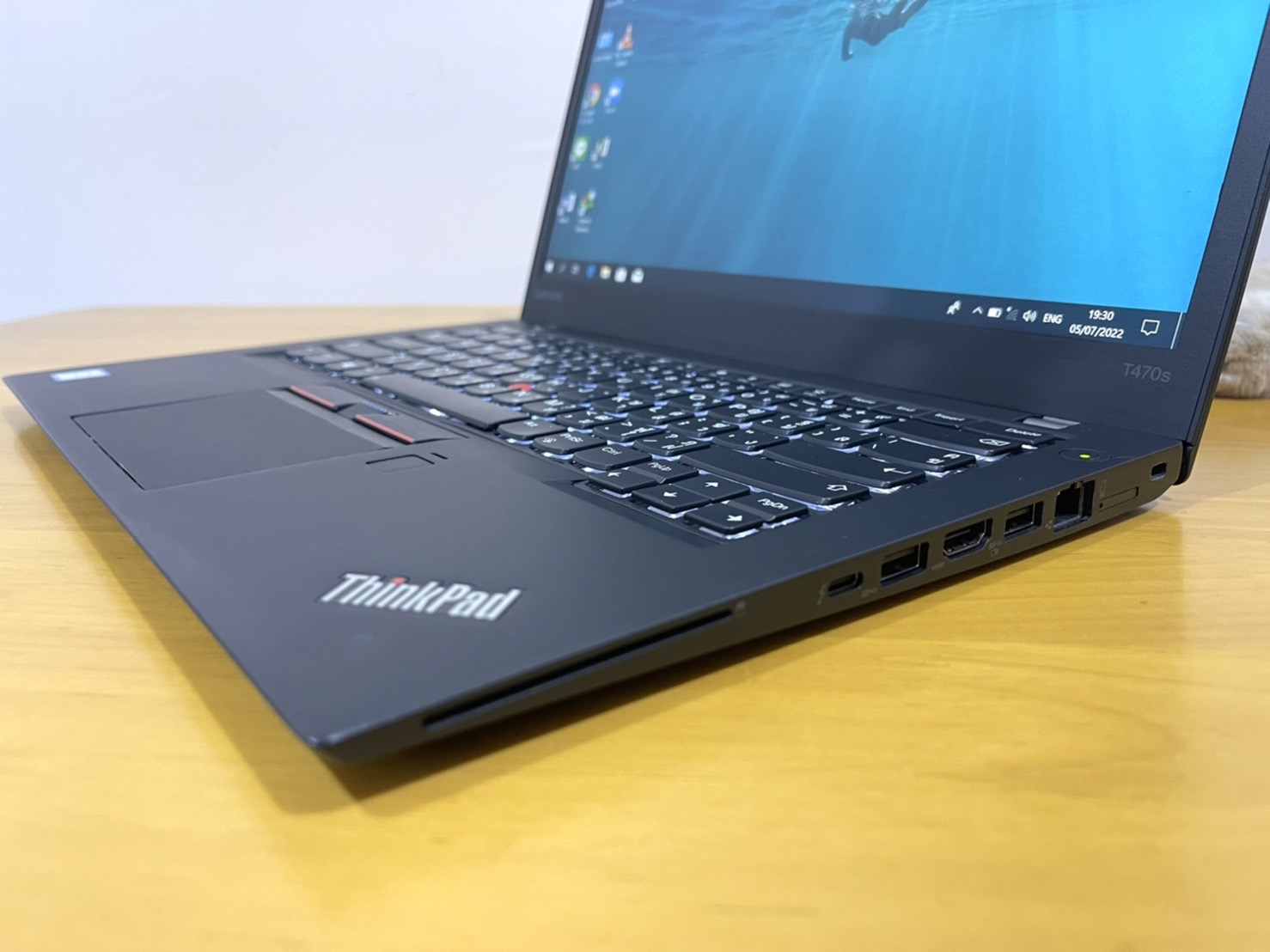 ThinkPad T470s ตัวท็อป Core i5 Gen.6 / SSD M.2 256GB. RAM 8GB. DDR4 ...