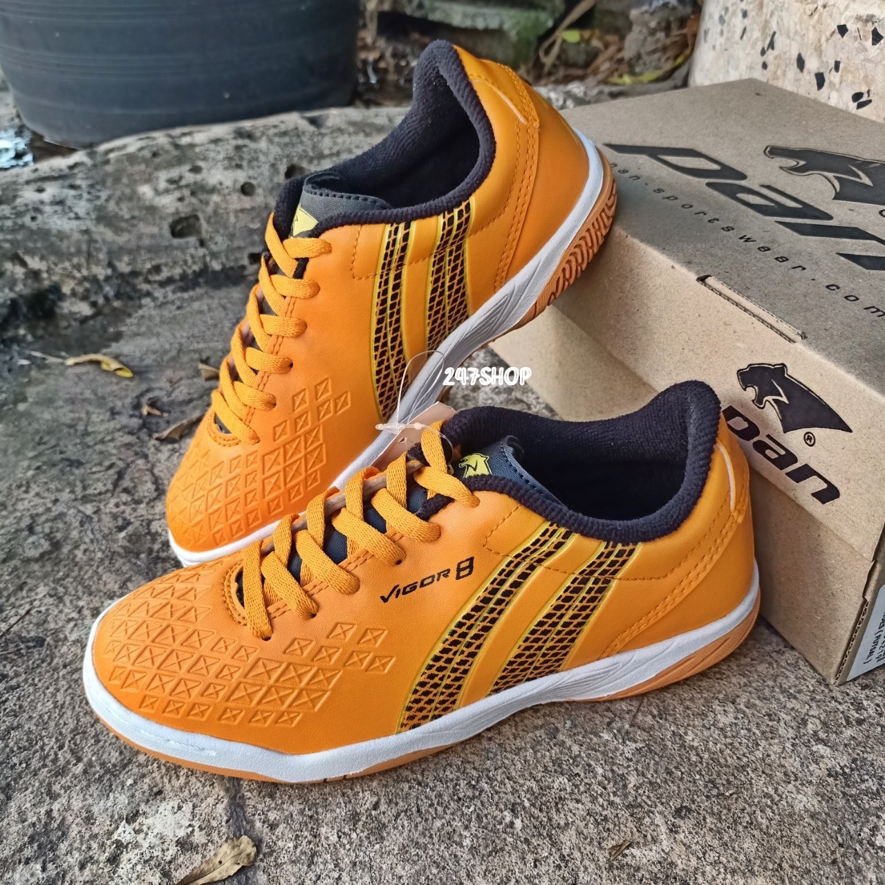 รองเท้าฟุตซอล รุ่นเด็ก PAN รุ่น VIGOR 8 S JR ELVALOY รหัส PF-14S4 ...