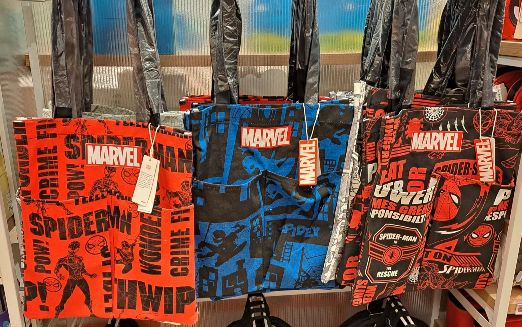 Miniso X Marvel กระเป๋าสะพาย กระเป๋าผ้า | Lazada.co.th