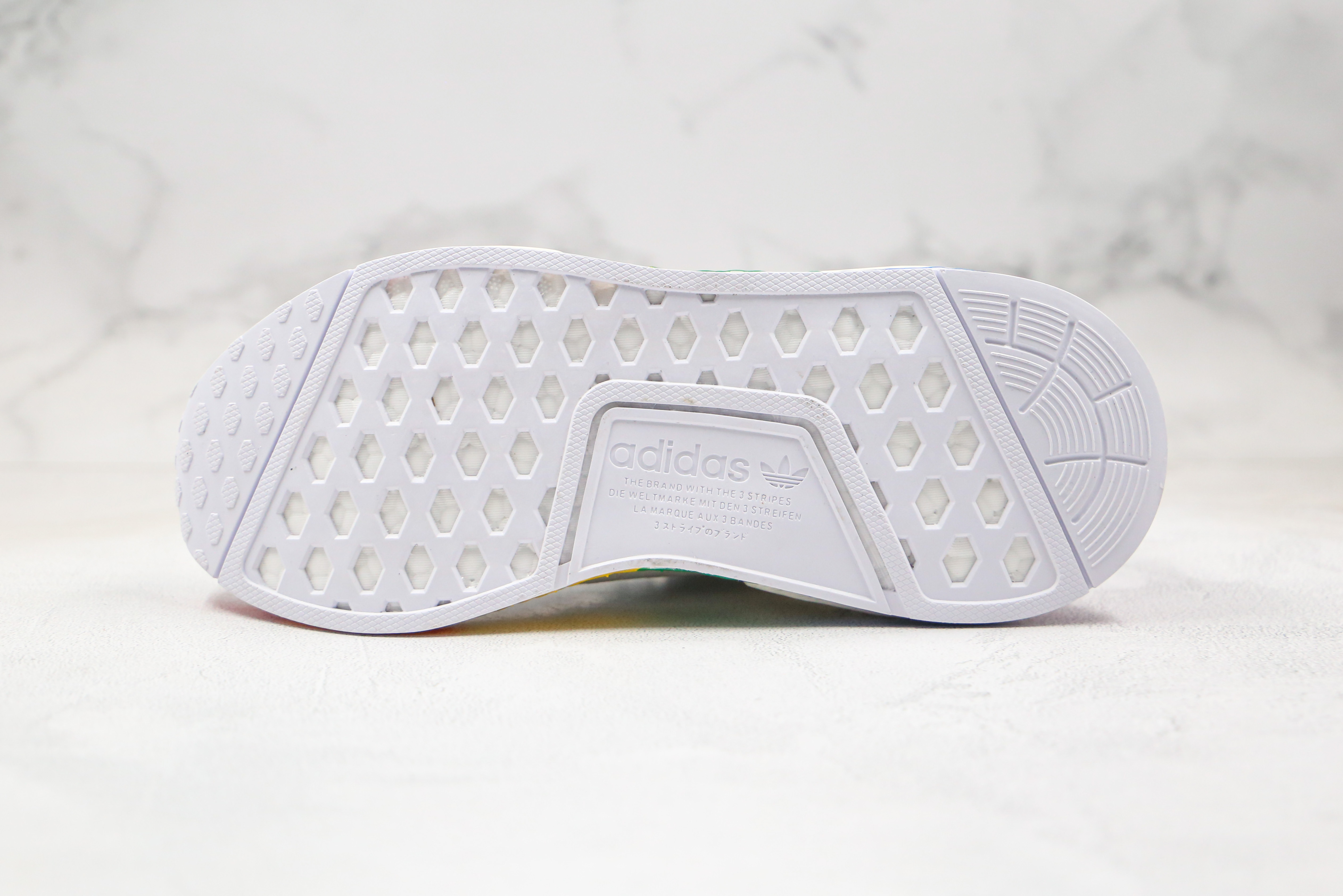 【Special Discount】 Adidas Clover NMD_R1 Men's And Women's Sports Shoes ...