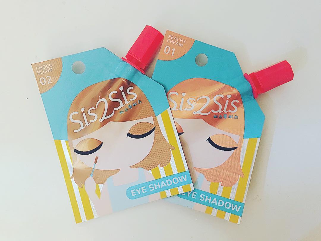 SIS2SIS อายแชโดว์ แบบซอง พร้อมแปรงในตัว *ฮิตสุดใน Social! 1 ชิ้น ...