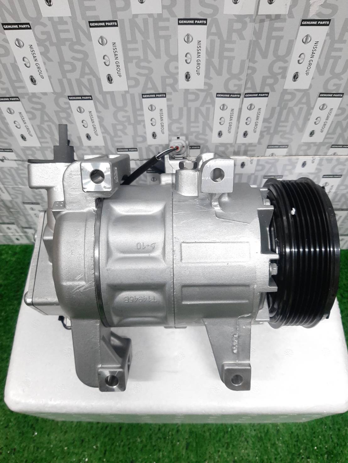 คอมเพรสเซอร์แอร์ NISSAN TEANA L33 เครื่อง 2.5 92600-3TA4B (เป็นอะไหล่ ...