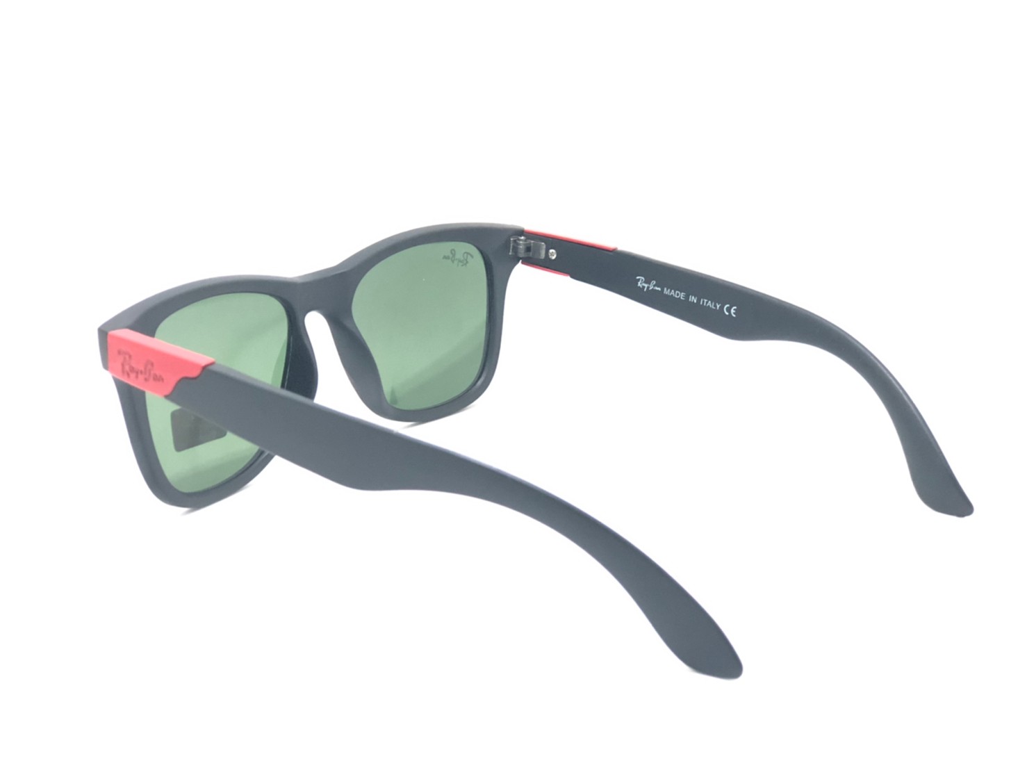แว่นตากันแดด X-212 - MS Sun Shop - ThaiPick