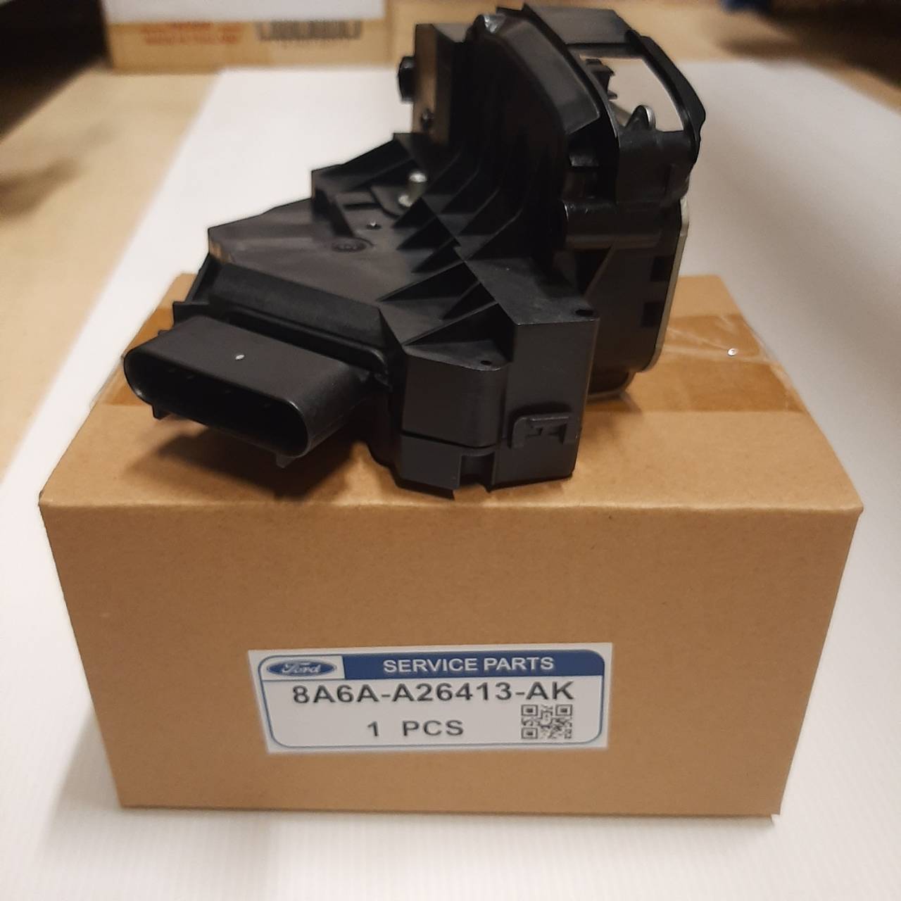 กลอนล็อคประตูหลังซ้าย ( ฟอร์ดเฟียสต้าแท้ ) FIESTA-MCA(FTM) เบอร์อะไหล่ ...