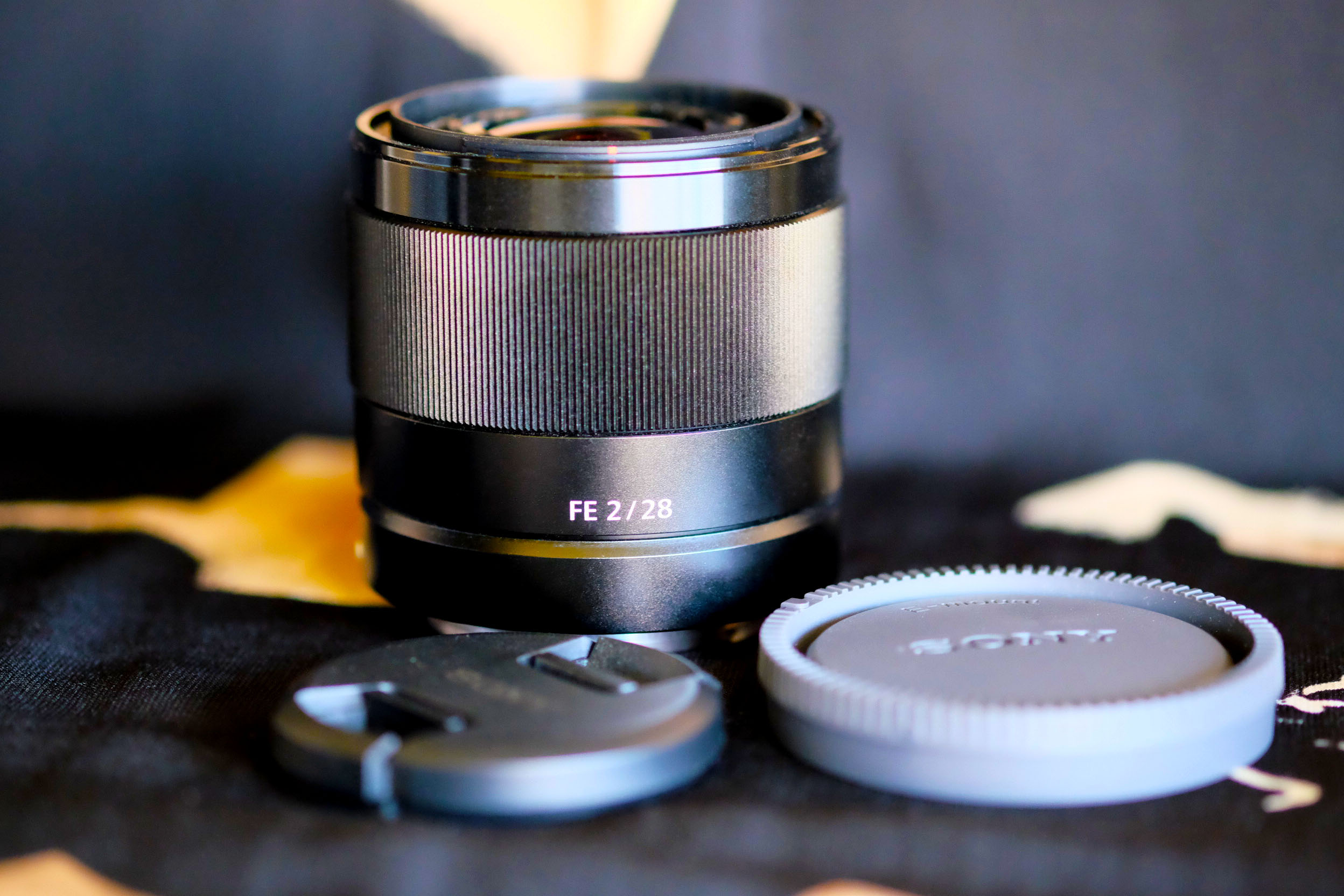 Sony FE 28mm f2 Full Frame SEL28F20 Black lens in Box, F/2.0, 28mm f.2 ...