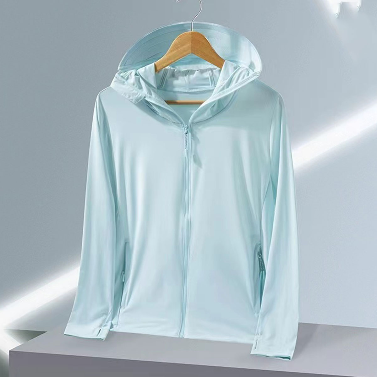 ชุดกันแดดใยน้ำแข็งใต้ป่ากล้วยขนาดใหญ่สำหรับผู้หญิง รุ่นใหม่ปี 2024 UPF50+ เสร็จสมบูรณ์แล้วในตู้ ...