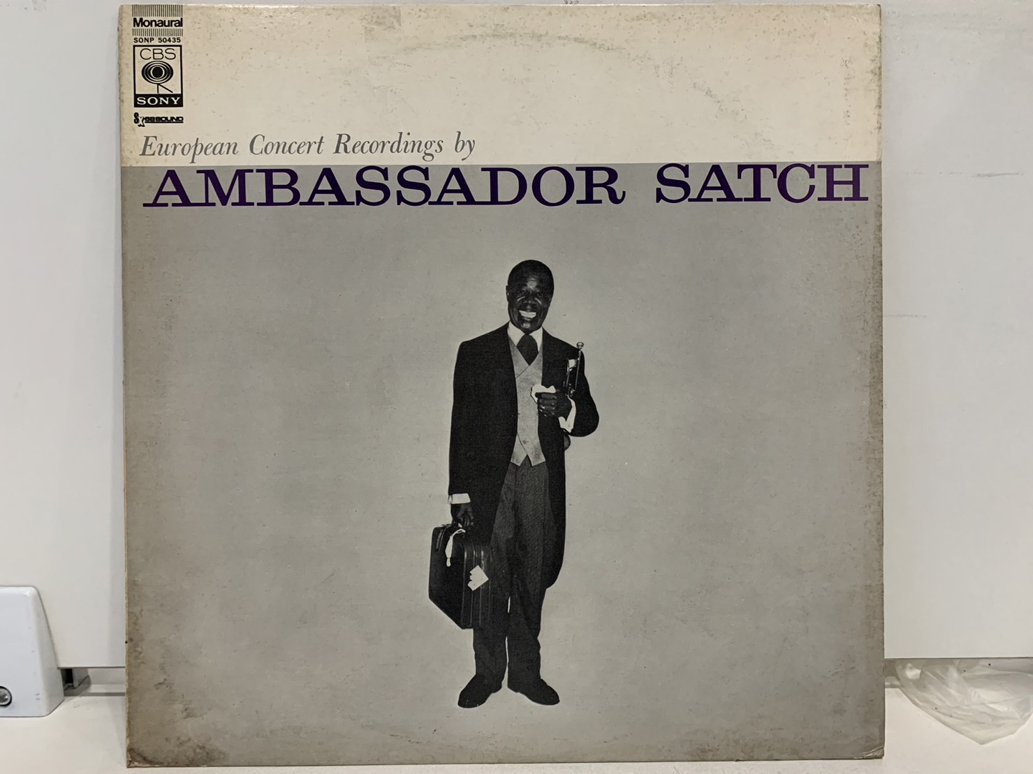 1LP Vinyl Records แผ่นเสียงไวนิล AMBASSADOR SATCH (H8E44) | Lazada.co.th