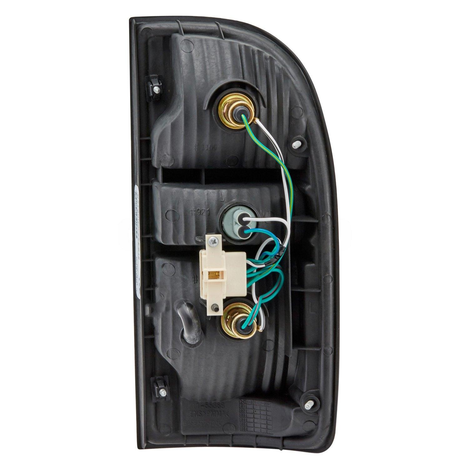 (1 คู่ มีขั้ว+หลอด) ไฟท้าย โตโยต้า TOYOTA ไทเกอร์ 1,LN145 (L-R ราคาต่อ ...