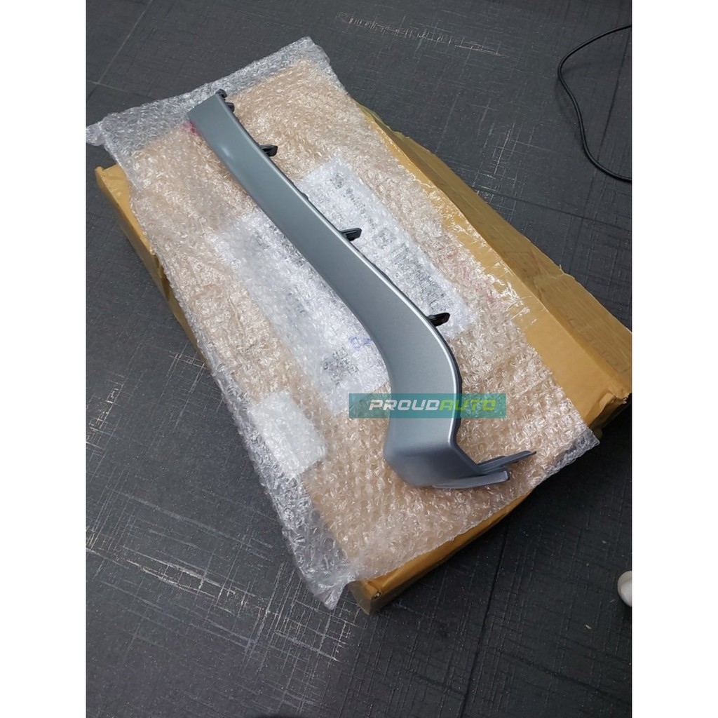 TOYOTA คิ้วกันชนหน้า ยาริส YARIS ปี 2014-2016 NSP152 สีเมทัลลิก (แท้ ...