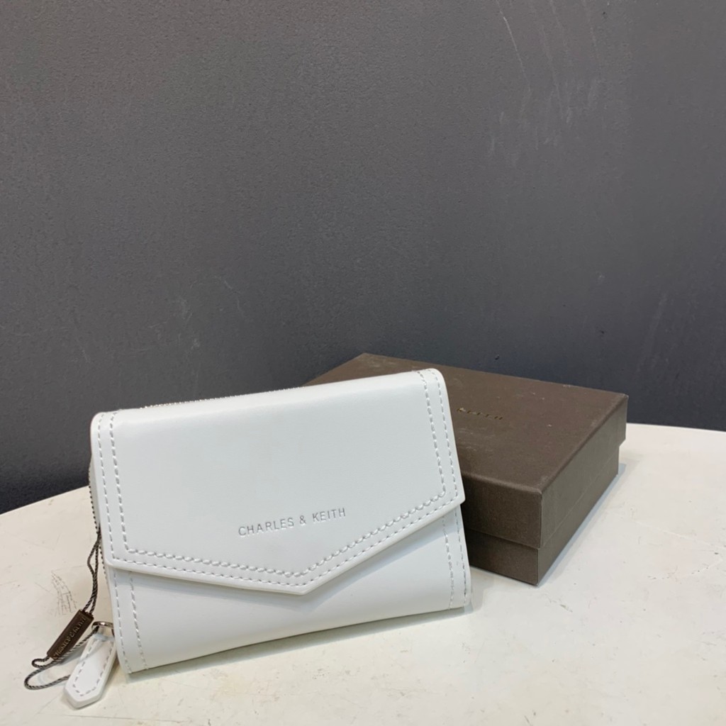 【ของแท้ 100%】Charles And Keith Ck6-10770427 กระเป๋าสตางค์แบบพับได้ Ckkb ...