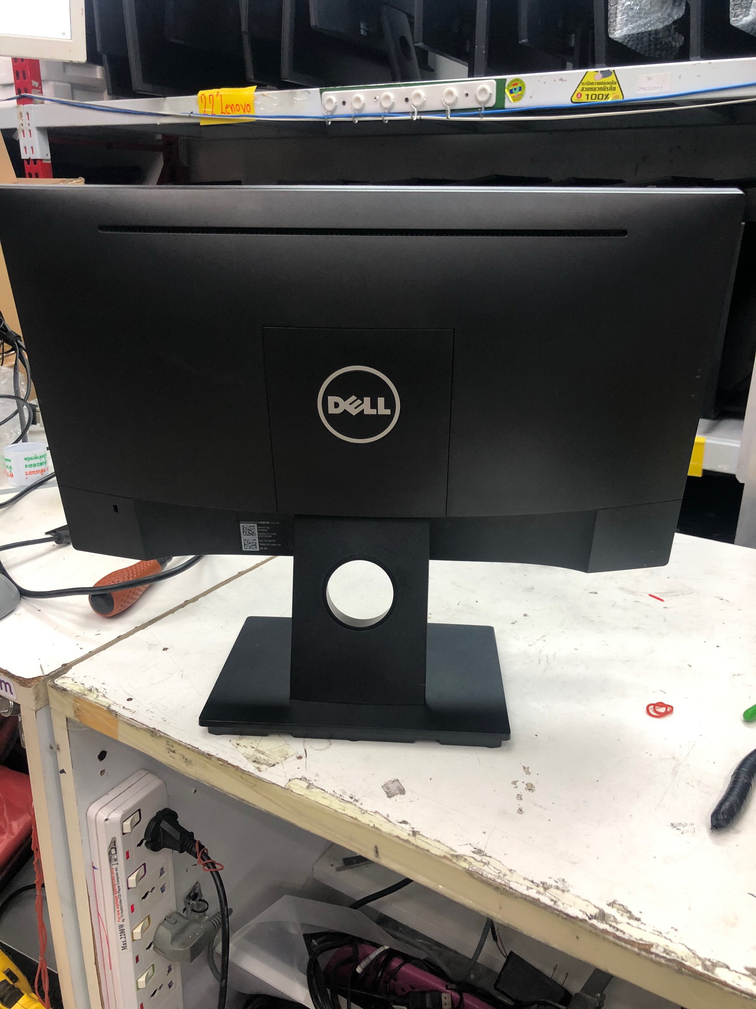 LED 20" DELL รุ่น E2016H สภาพสวย (รุ่นใหม่มี Display Port) - npm ...