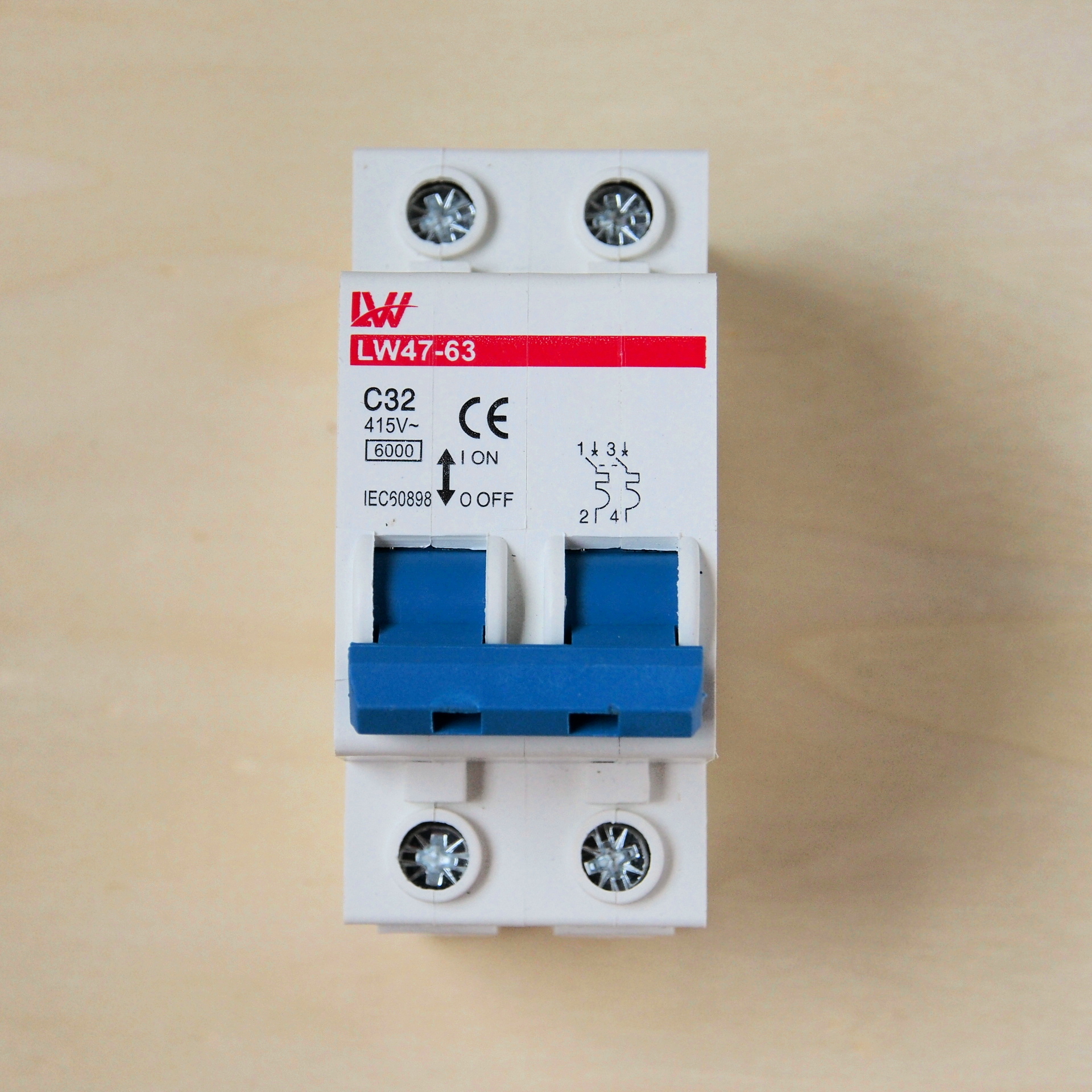 AC Breaker ยี่ห้อ LW Breaker 2P 400V ขนาด 32A ,32แอมป์ เบรคเกอร์ไฟฟ้า ...