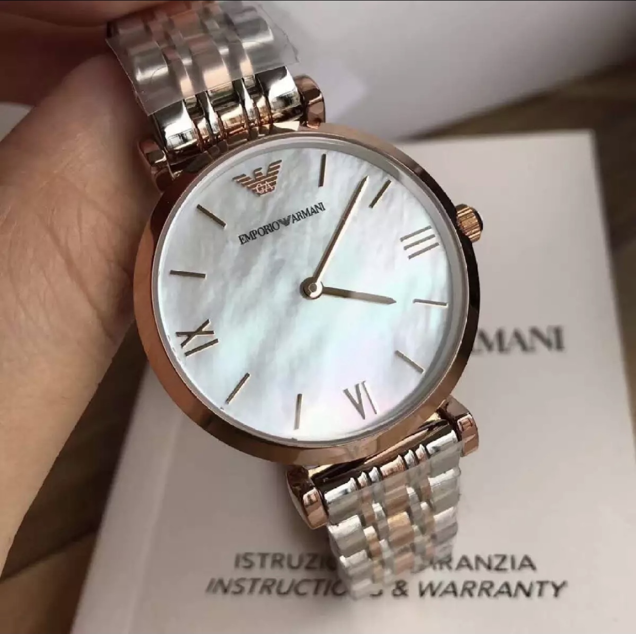 นาฬิกาข้อมือผู้หญิง Emporio Armani Classic Mother Of Pearl Dial Ladies ...
