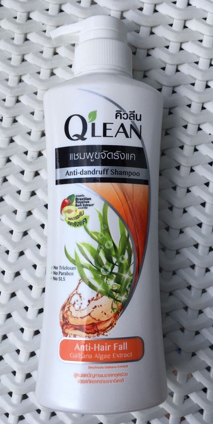 คิวลีน แชมพูขจัดรังแค Q'lean QLEAN Anti-dandruff shampoo 340 ml. 1pc. - กานพลู - ThaiPick