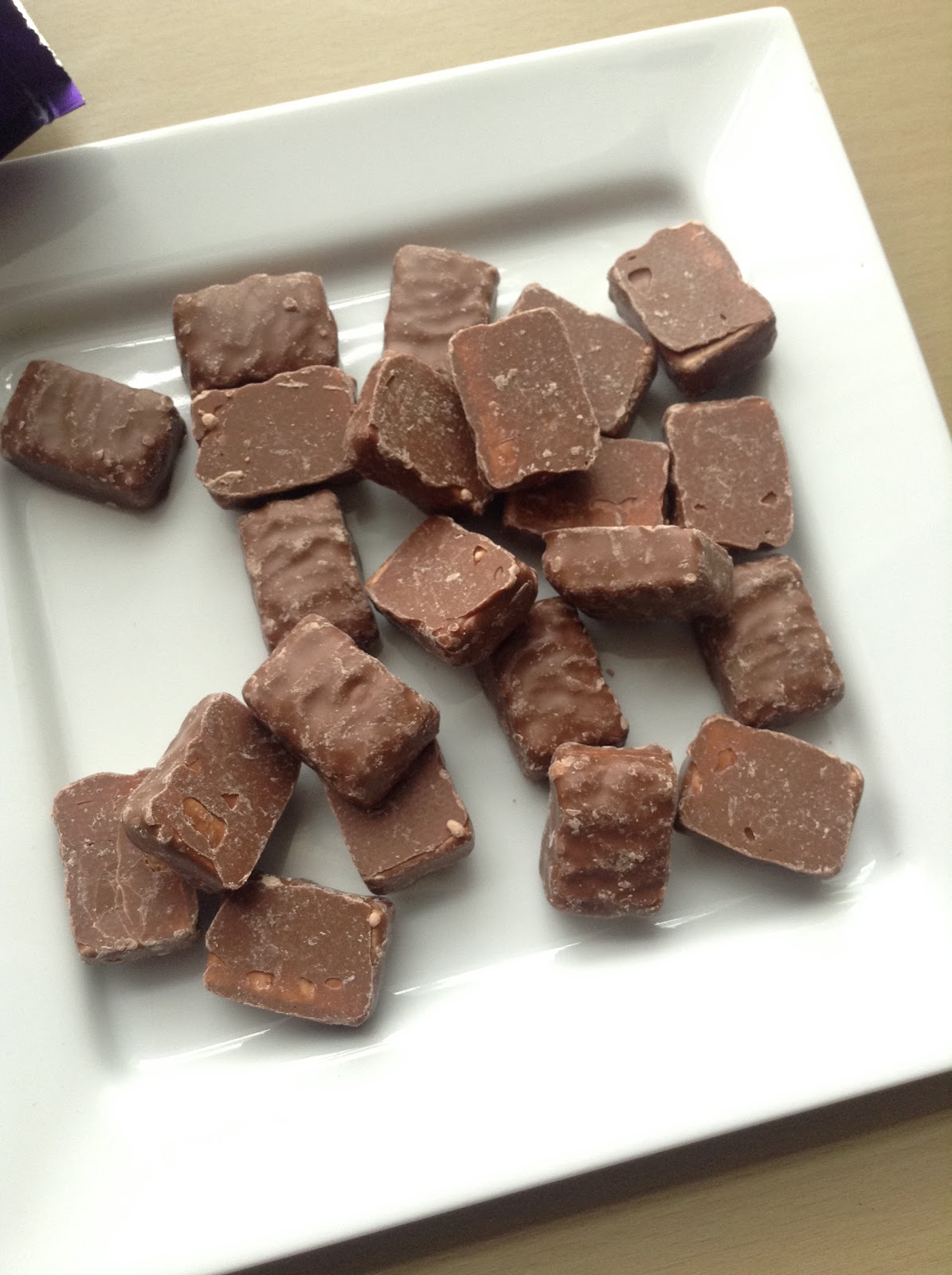 Cadbury Fudge Minis 120g แคดเบอรี่ ฟัดจ์ มินิส 120g - Food Variety ...