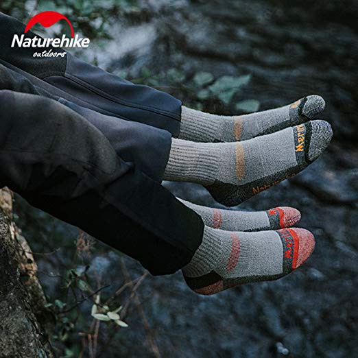 ถุงเท้ากันหนาว Merino Wool Socks Shock-Absorbening - Naturehike ...