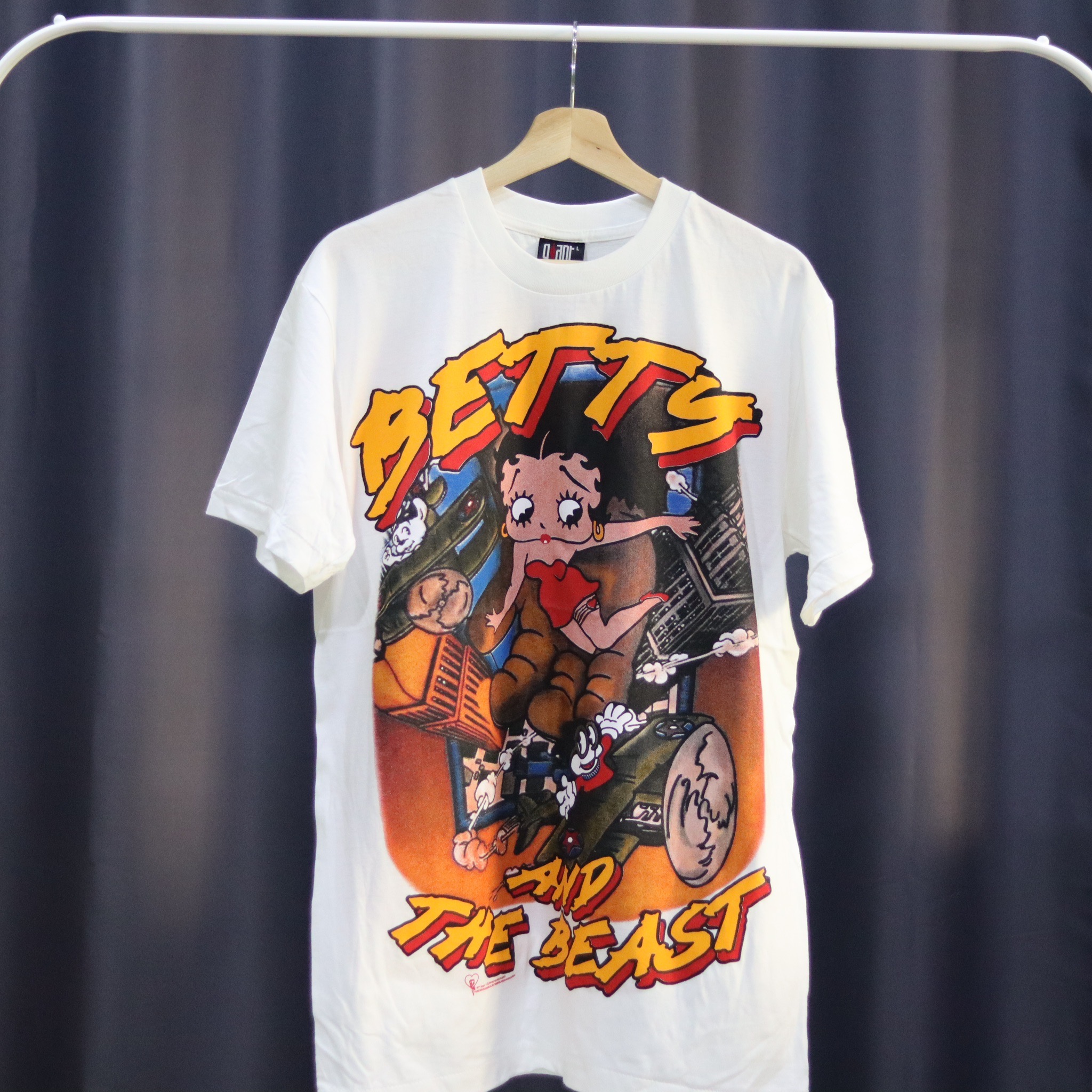 เสื้อยืดการ์ตูน เบ็ตตี้ บู๊พ (Betty Boop) สไตล์วินเทจ ผ้าฝอก (M/L/XL ...