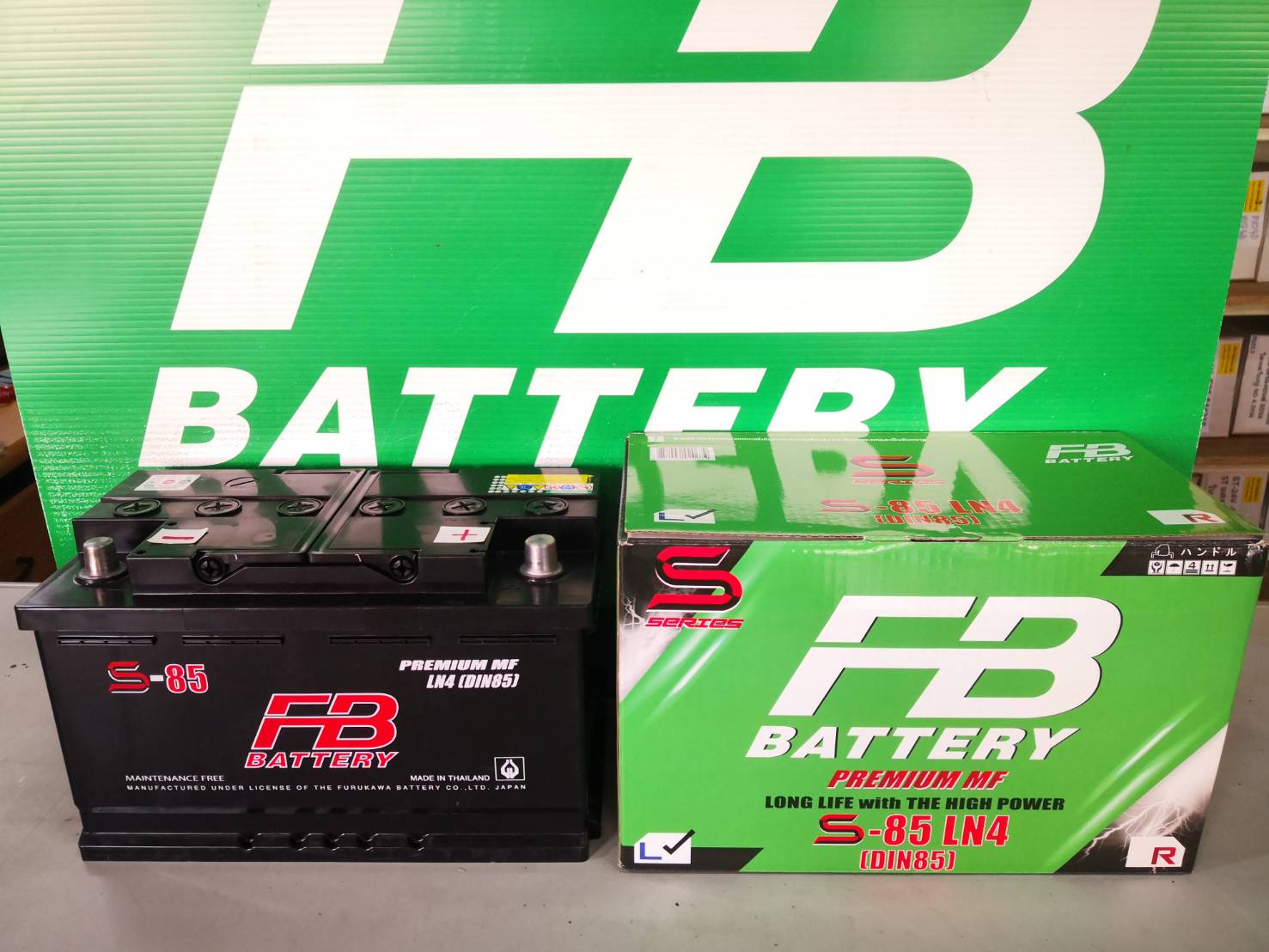 FB แบตเตอรี่ รถยนต์ REVO แบบขั้วต่ำ รุ่น S-85 DIN85 LN4 ขั้ว L ซ้าย ไฟ12V85A (790CCA) แกะกล่อง ...