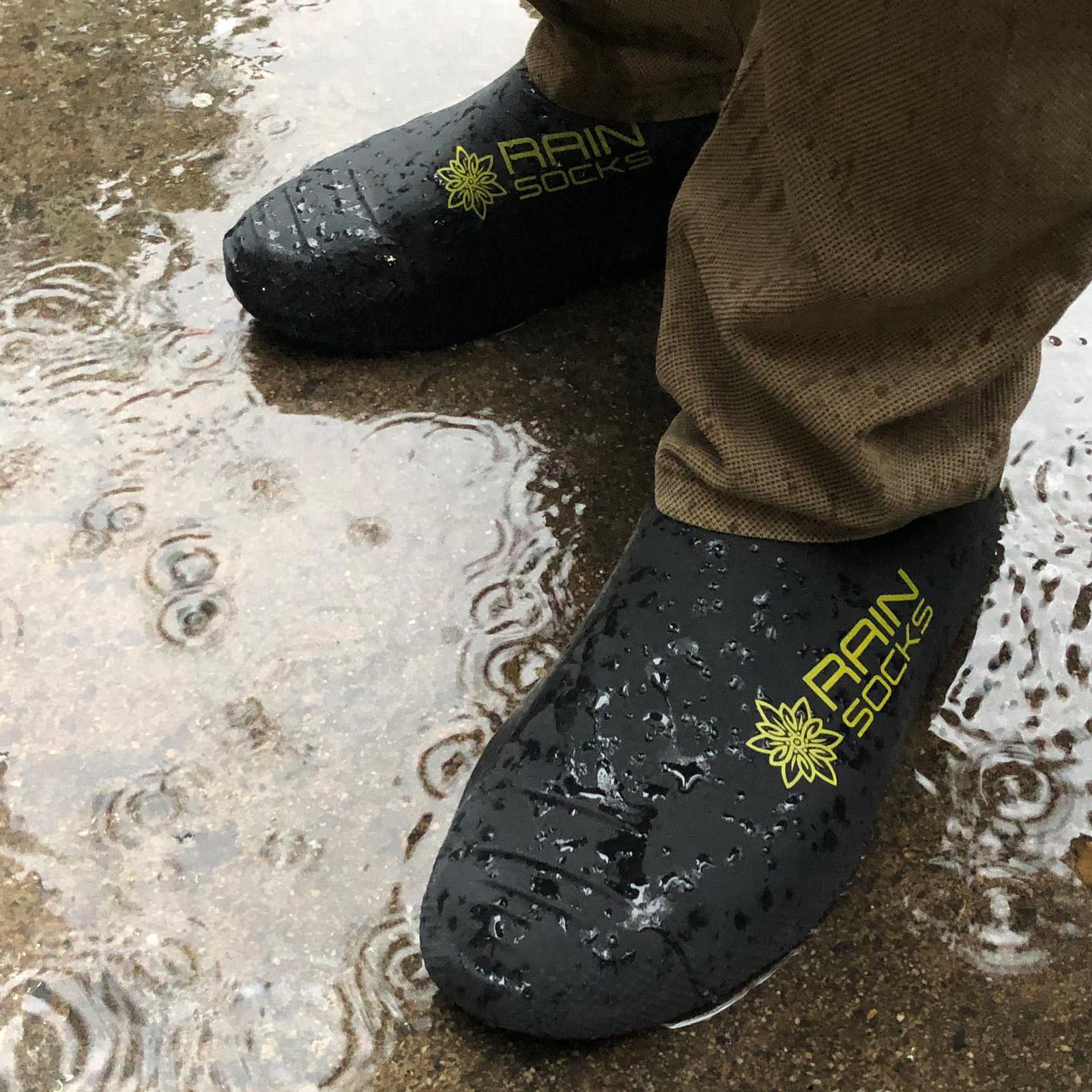 rainsocks BLACK >>> reusable waterproof latex overshoes, rain shoe ...