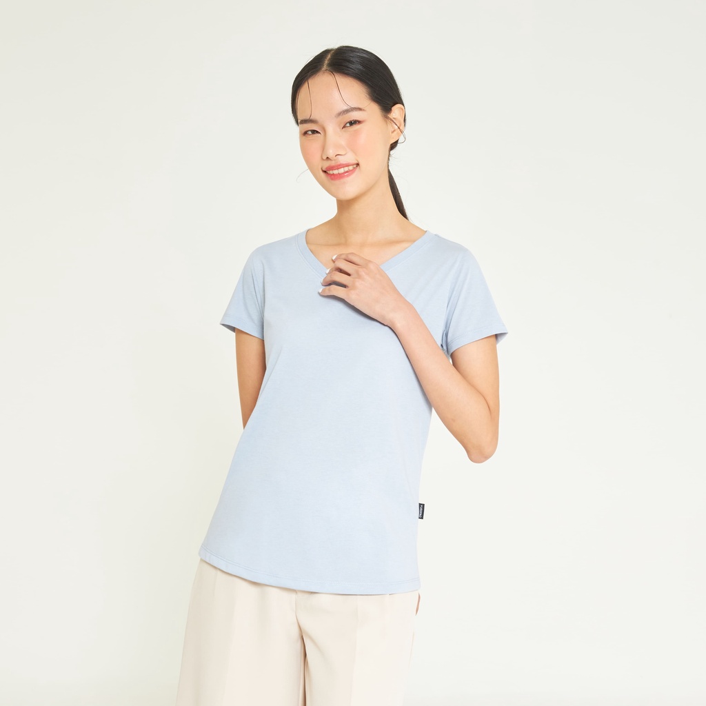 Yuedpao เสื้อยืดผู้หญิงคอวี ทรงเข้ารูป ไม่ย้วย ไม่หด ไม่ต้องรีด ใส่สบาย basicstyle เสื้อยืดคอวี ...