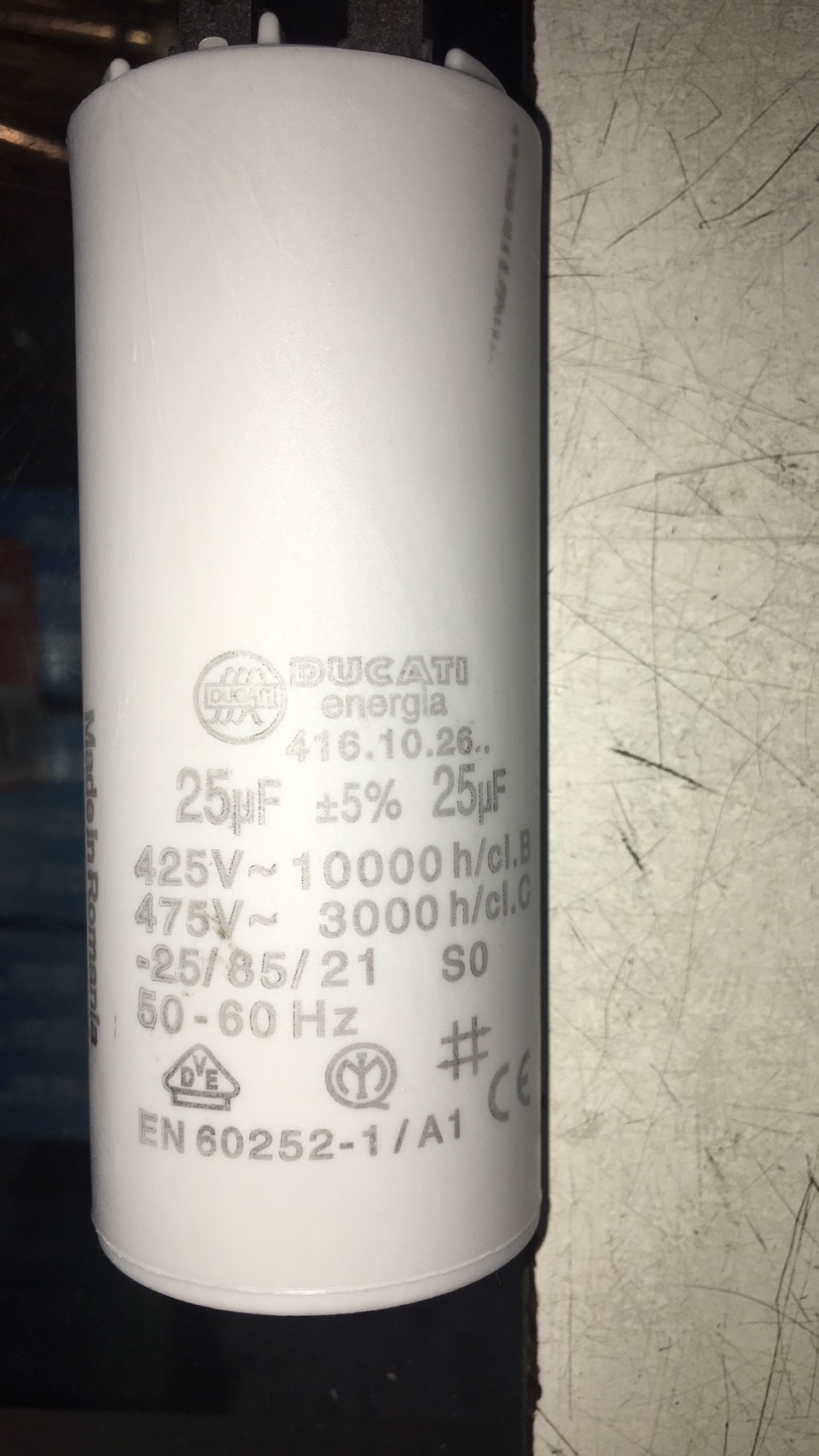 คอนเดนเซอร์ 25 ไมโคร 425V-475V แบบเสียบ made in Romania - Somyot Shop - ThaiPick