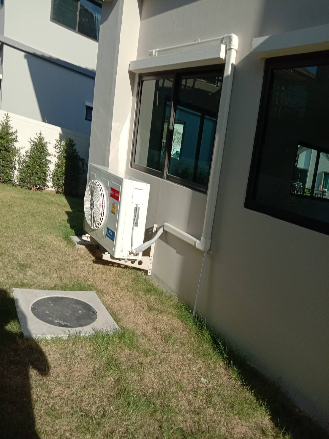 บริการ ติดตั้งแอร์ (2,500 บาท) ,ล้างแอร์ (400) ,ซ่อมแอร์ (350 ...