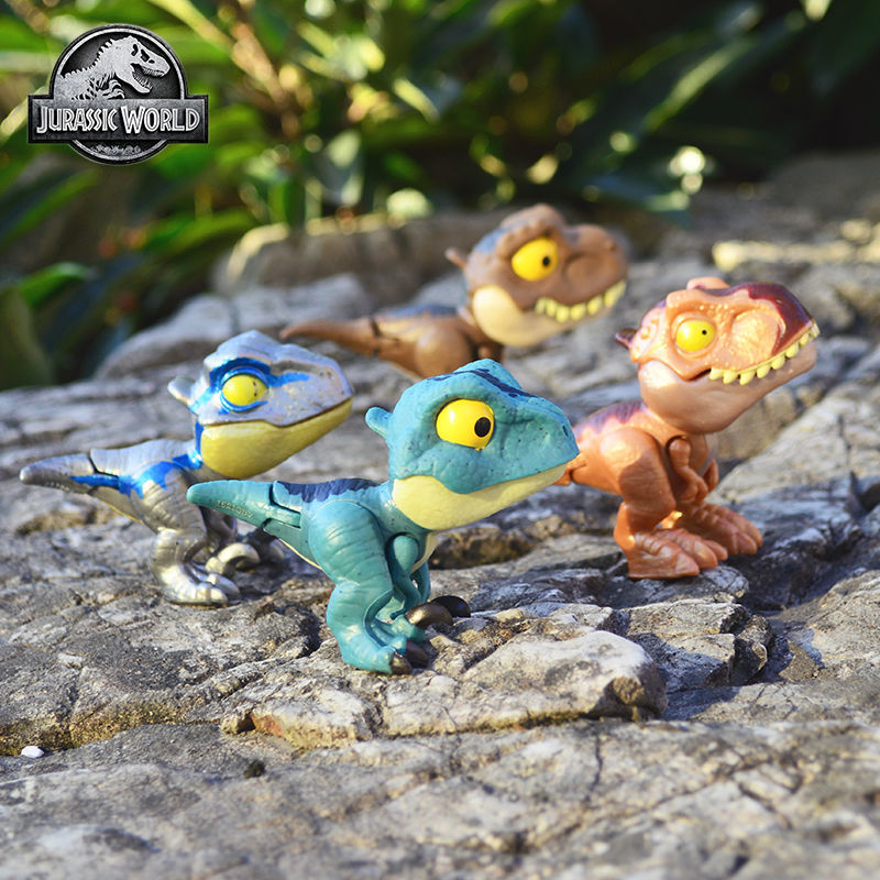 Mattel Jurassic World Mini Dinosaur Velociraptor Blu Carnivorous Bovine ...