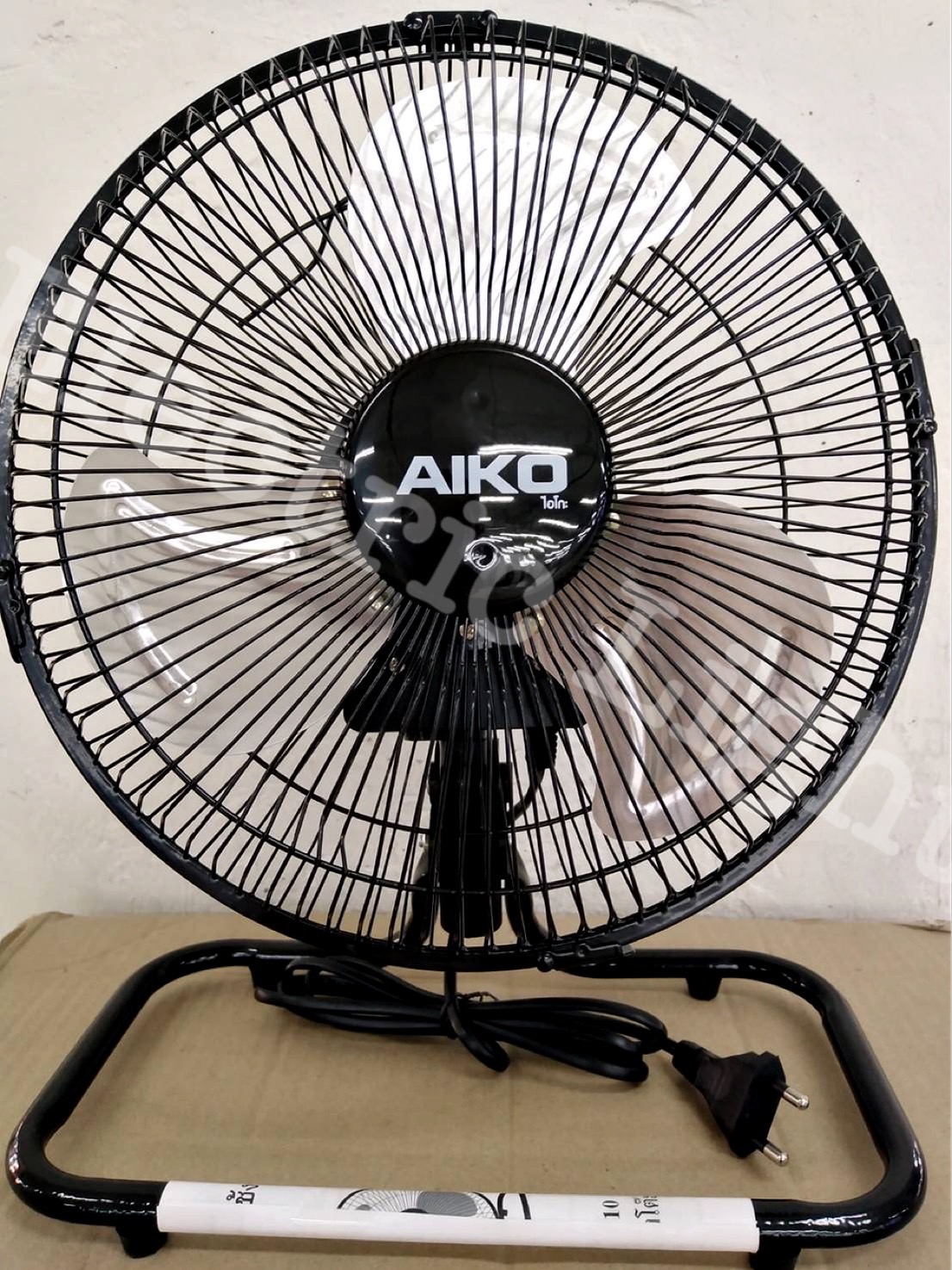 พัดลมตั้งโต๊ะ AIKO Turbo 10 นิ้ว *ส่ายได้ แข็งแรง ทนทาน | Lazada.co.th