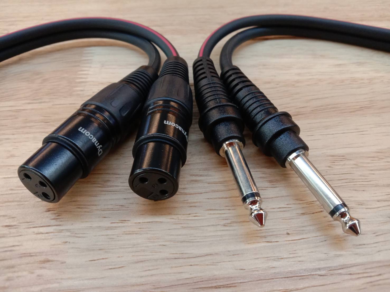 Cable สายสำเร็จรูป สาย PHONE รุ่น J-2049 MIC MONO 2C+JACK XLR 2C ยี่ห้อ ...