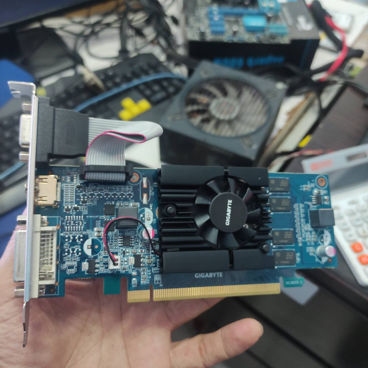 การ์ดจอ Gt210 1 กิ่ก ใช้งานปกติ สภาพสวย - GET&Q IT COMPUTER - ThaiPick