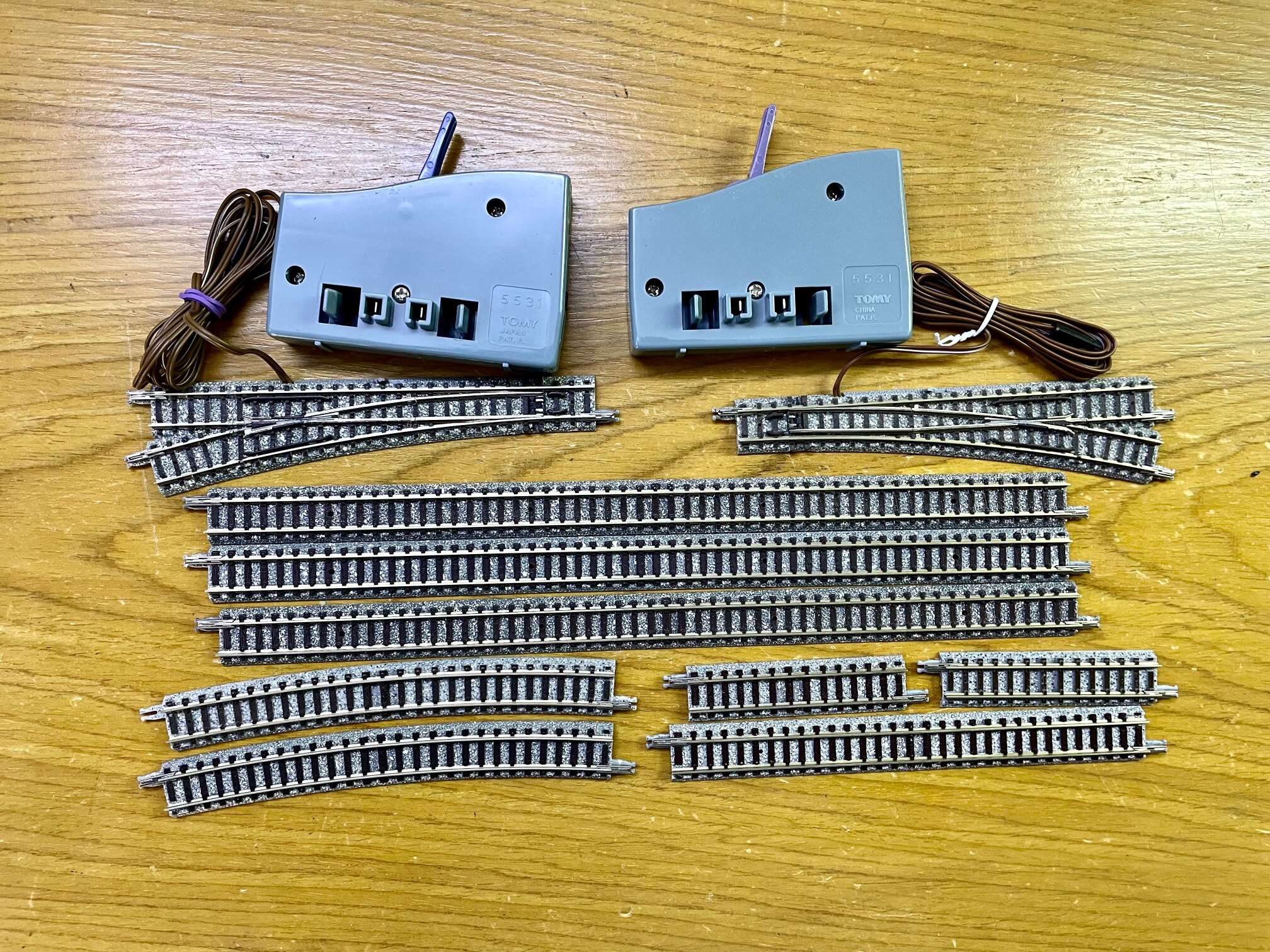 N Scale Tomix Overhead Station Bridge layout as new. See Description ...