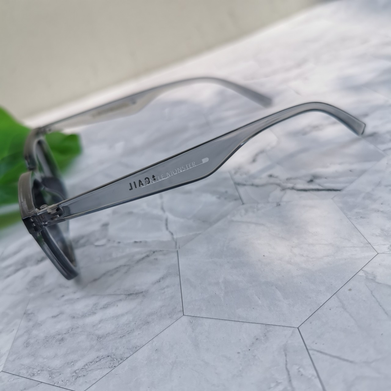 แว่นตากันแดด ทรงสุดเท่ ดีไซน์เกาหลี ใส่ได้ทั้งชายและหญิง งานพรีเมี่ยม ...