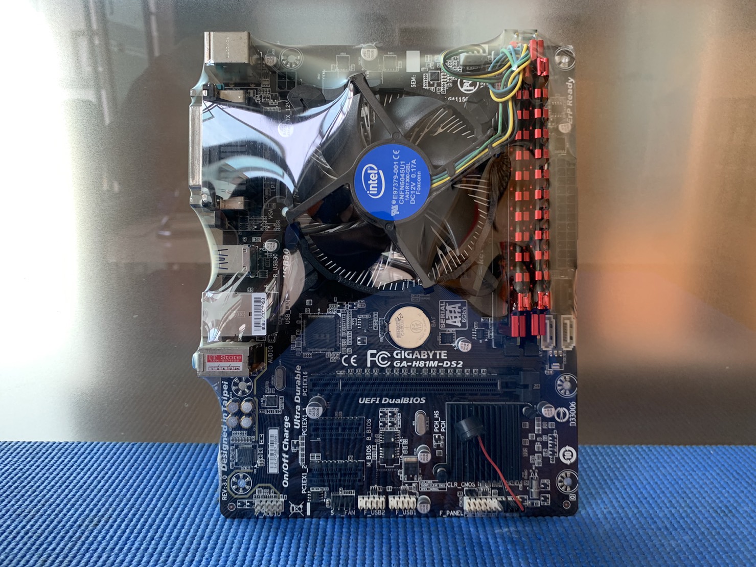 เมนบอร์ด GIGABYTE GA-H81M-DS2 Socket 1150 CPU i3-4160 แรม 8GB DDR3 No.ฝาหลัง สวยๆพร้อมใช้งาน ...