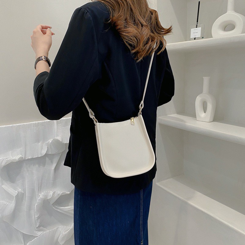 GUCSELECTED(B1812) กระเป๋าหนังสะพายข้าง ทรงสี่เหลี่ยม มีซิป ขนาดเล็ก ใส่โทรศัพท์มือถือได้ - GUC ...